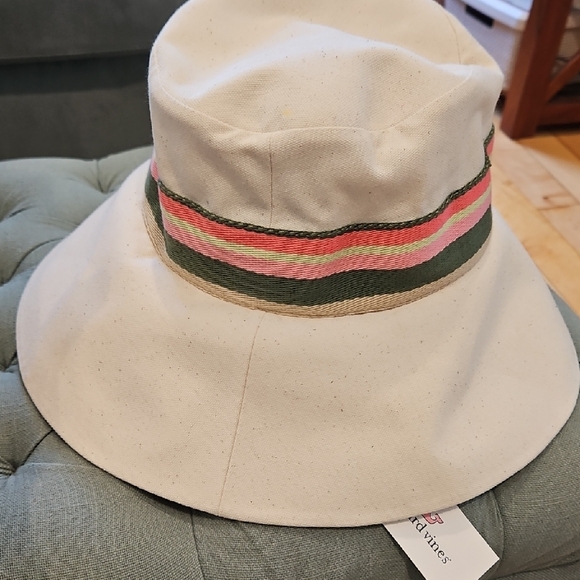 Vineyard Vines | Accessories | Vineyard Vines Cream Hat With Pink And ...